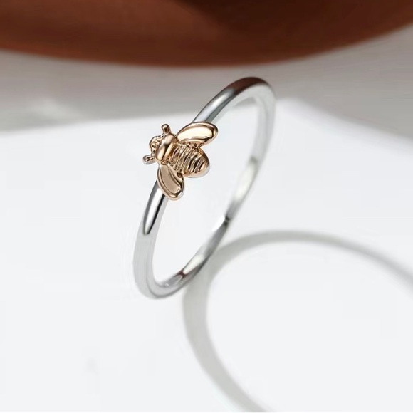 Jewelry | Bumble Bee Ring | Poshmark